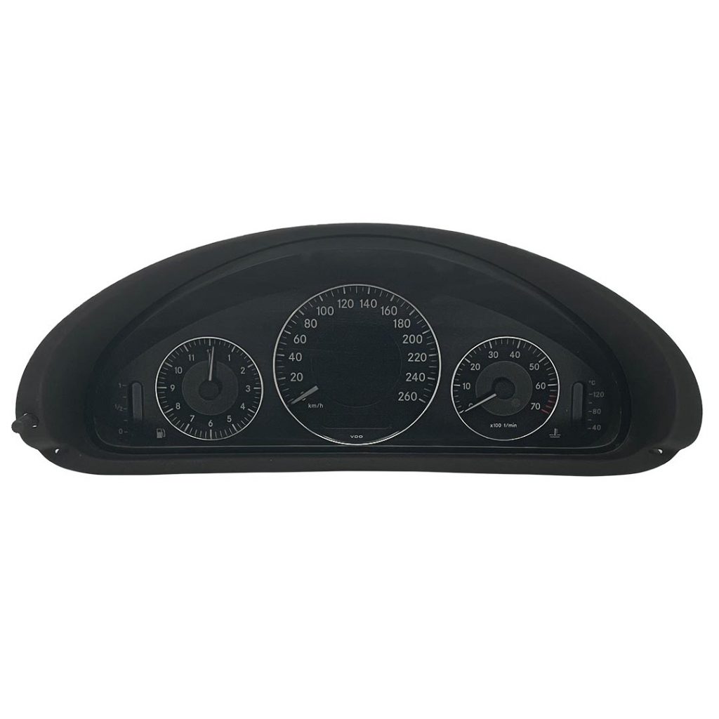 2004 MERCEDES GLK-CLASS Used Instrument Cluster For Sale - Dashboard Instrument Cluster