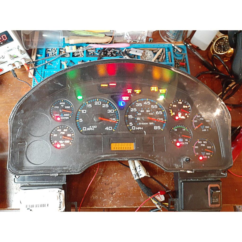 Buy 2007 International Used Instrument Cluster For Sale